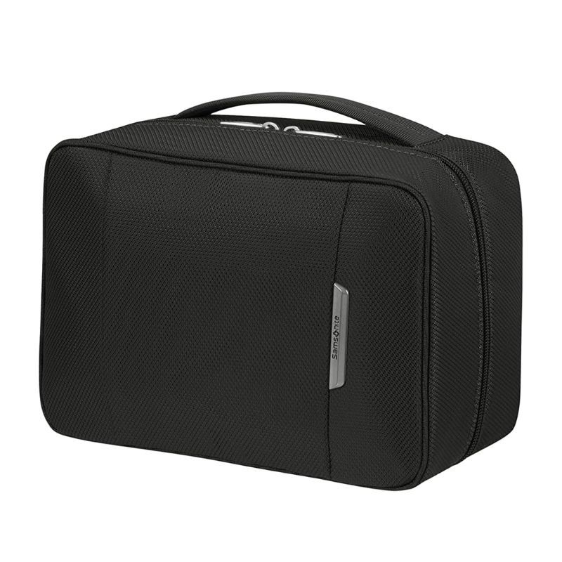 Essential Toiletries To Carry In A Well-Organised Travel Kit