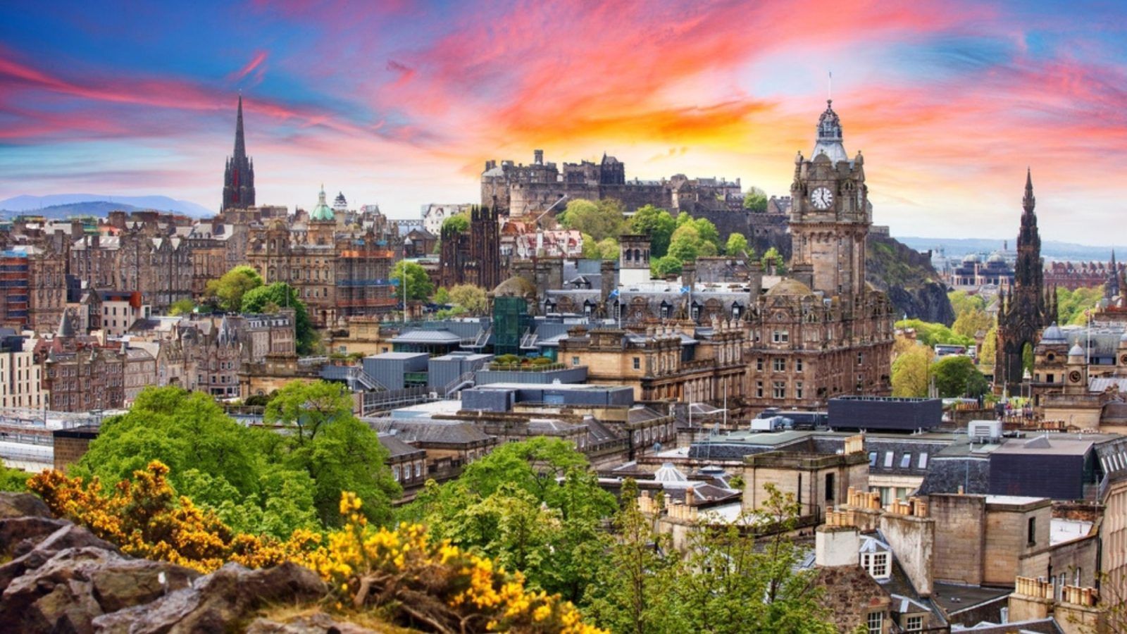 Perfect Itinerary To Spend 1 Day In Edinburgh: Things To Do & Attractions 2024