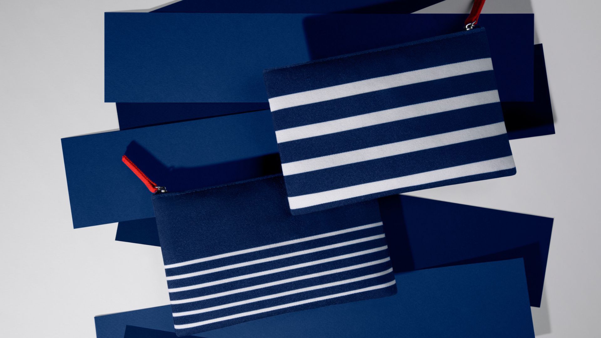 Luxury Premium Economy Class Cabin Kits: Top Airlines' In-Flight ...