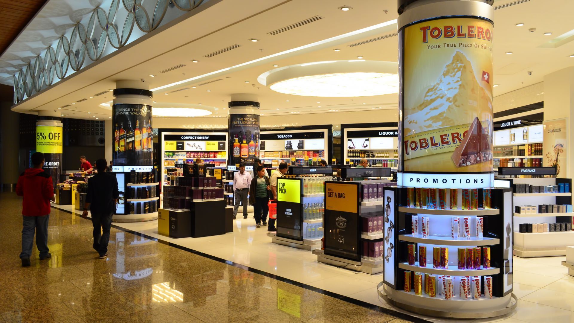 Shopping At Mumbai Airport: The Best Stores, Outlets, & Duty Free Shops ...