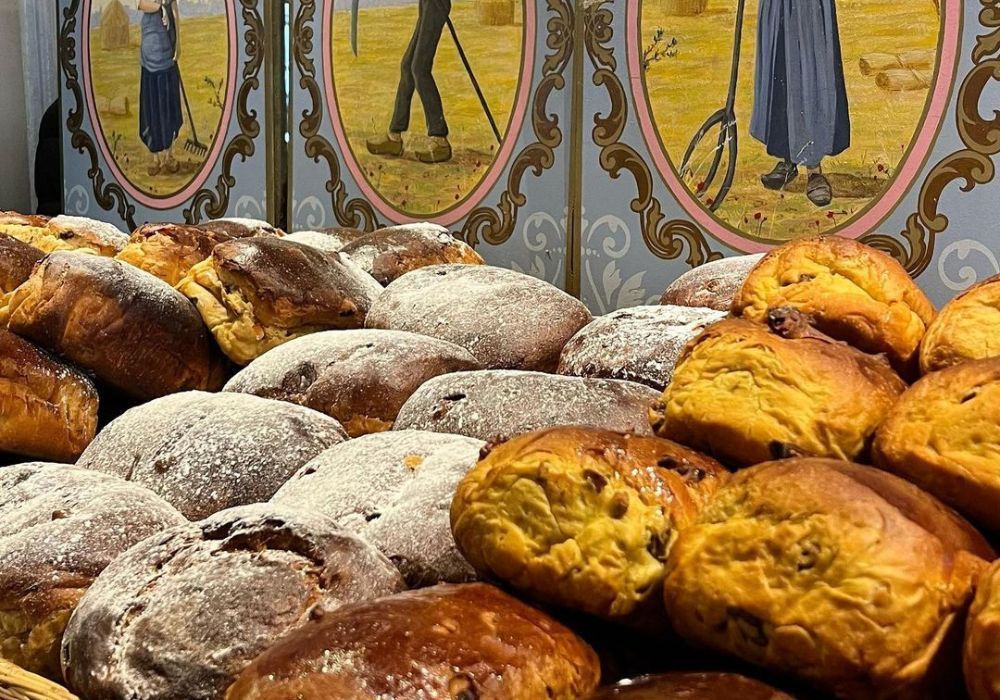 Best French Bakeries In Paris: A Foodie's Guide To Parisian Baking Gems