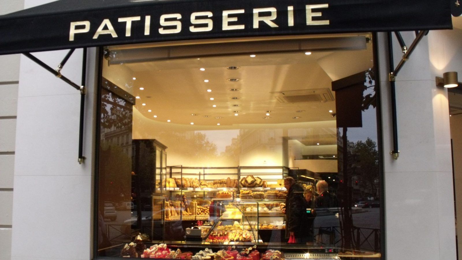 Best French Bakeries In Paris: A Foodie's Guide To Parisian Baking Gems