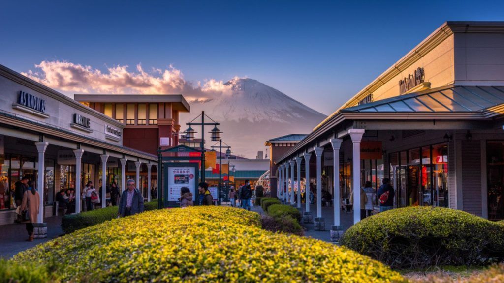 Visit These Best Places To View Iconic Mount Fuji In Japan 2024