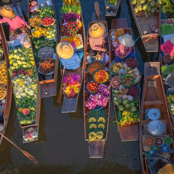 Thonburi Market Place – A Must-Visit For Foodies And Bargain Hunters