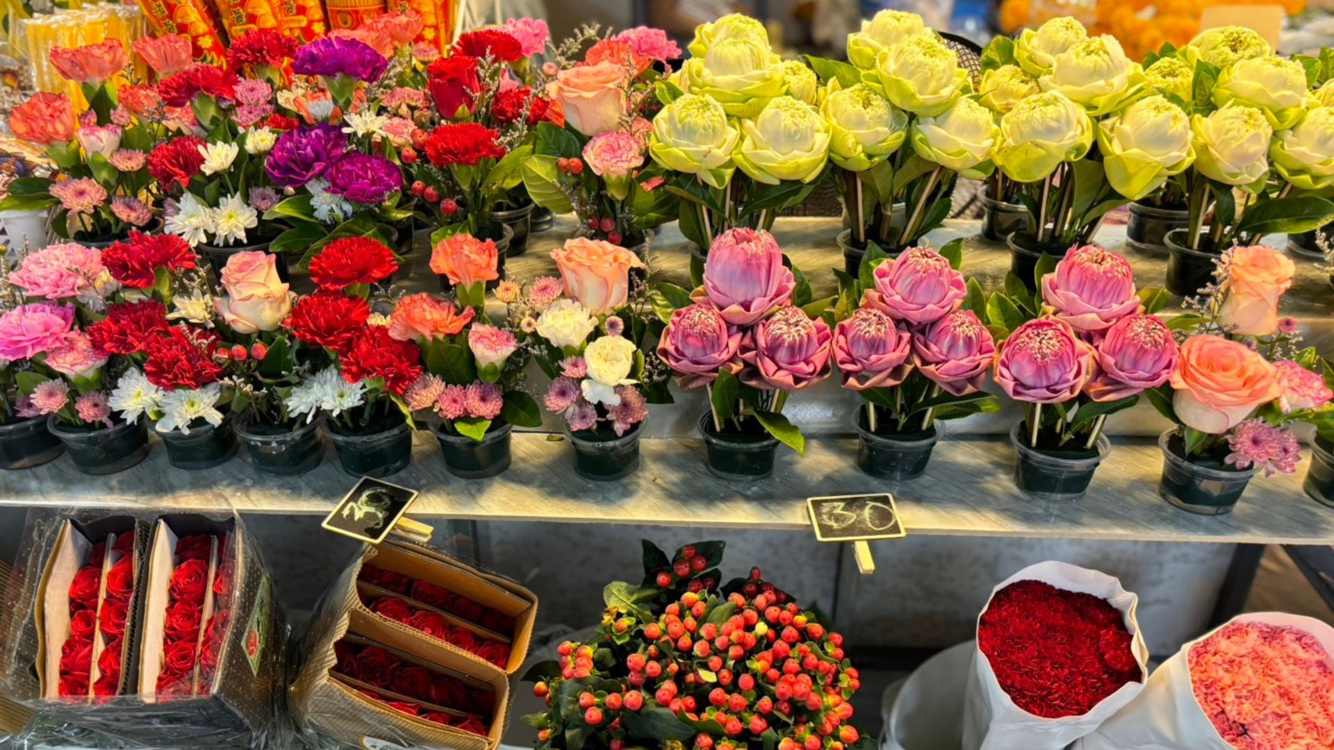 Thonburi Market Place – A Must-Visit For Foodies And Bargain Hunters