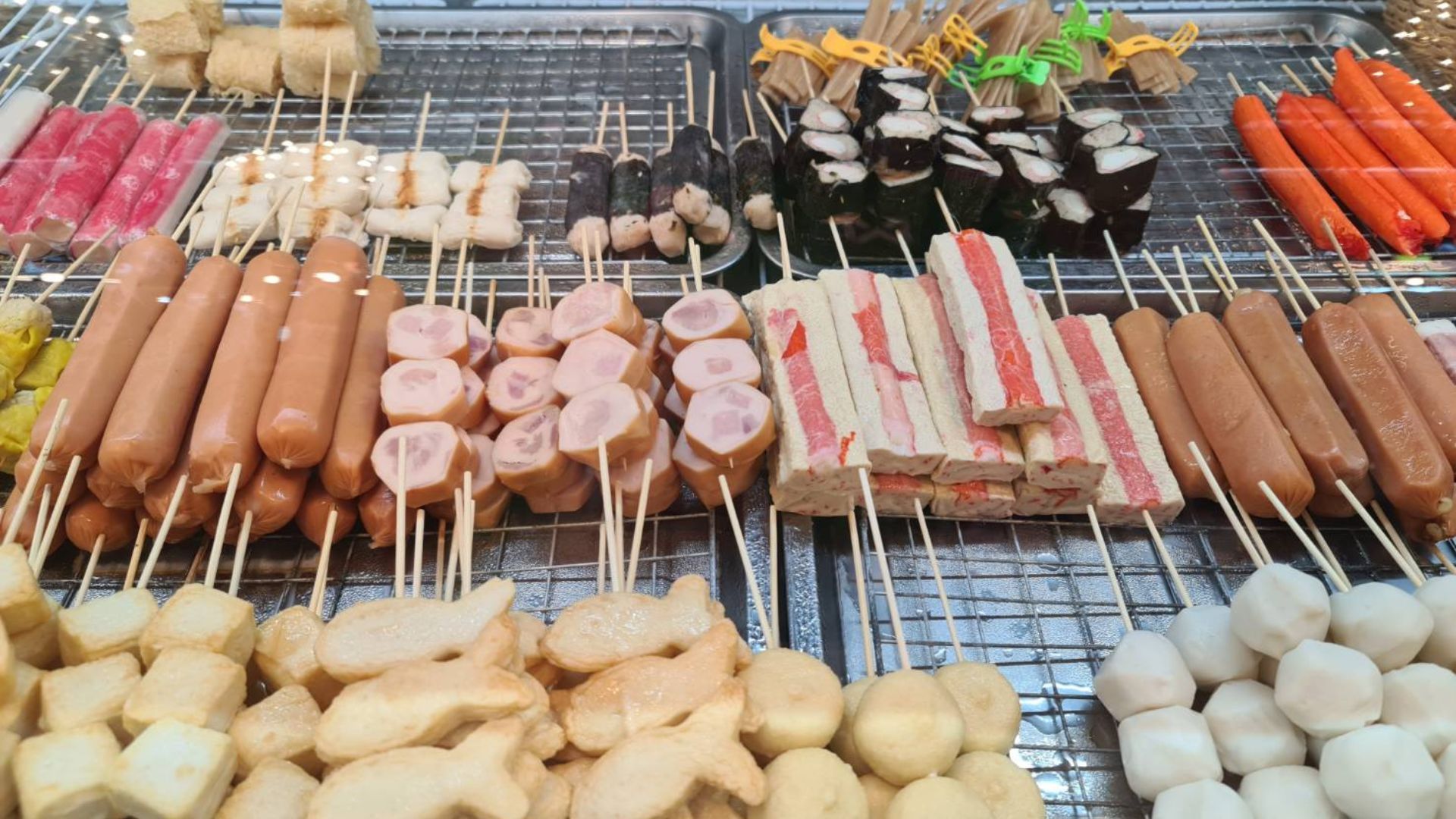 Thonburi Market Place – A Must-Visit For Foodies And Bargain Hunters