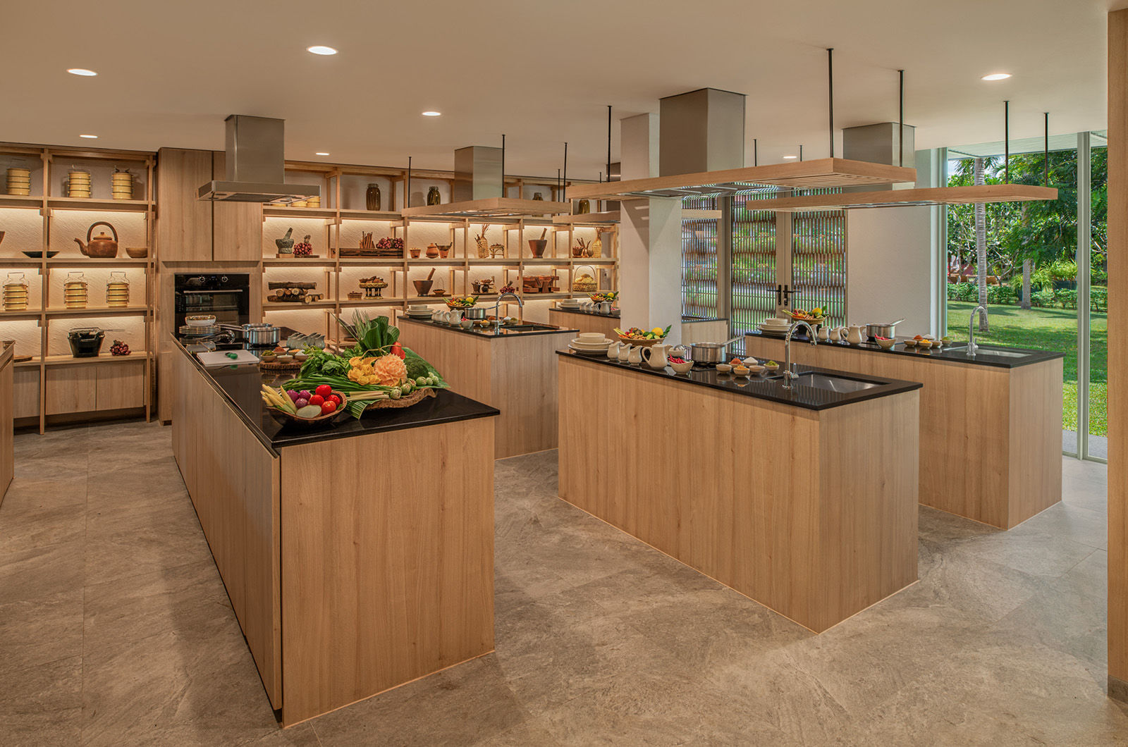 Celebrate the Holiday Season in Style at Banyan Tree Phuket