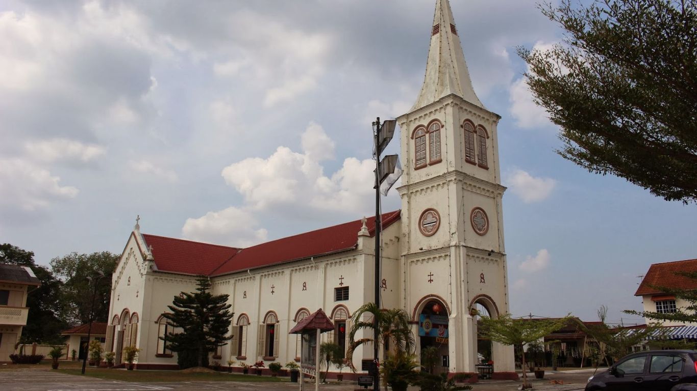 Teluk Intan: Must-Visit Attractions In Perak's Calm Riverside Town