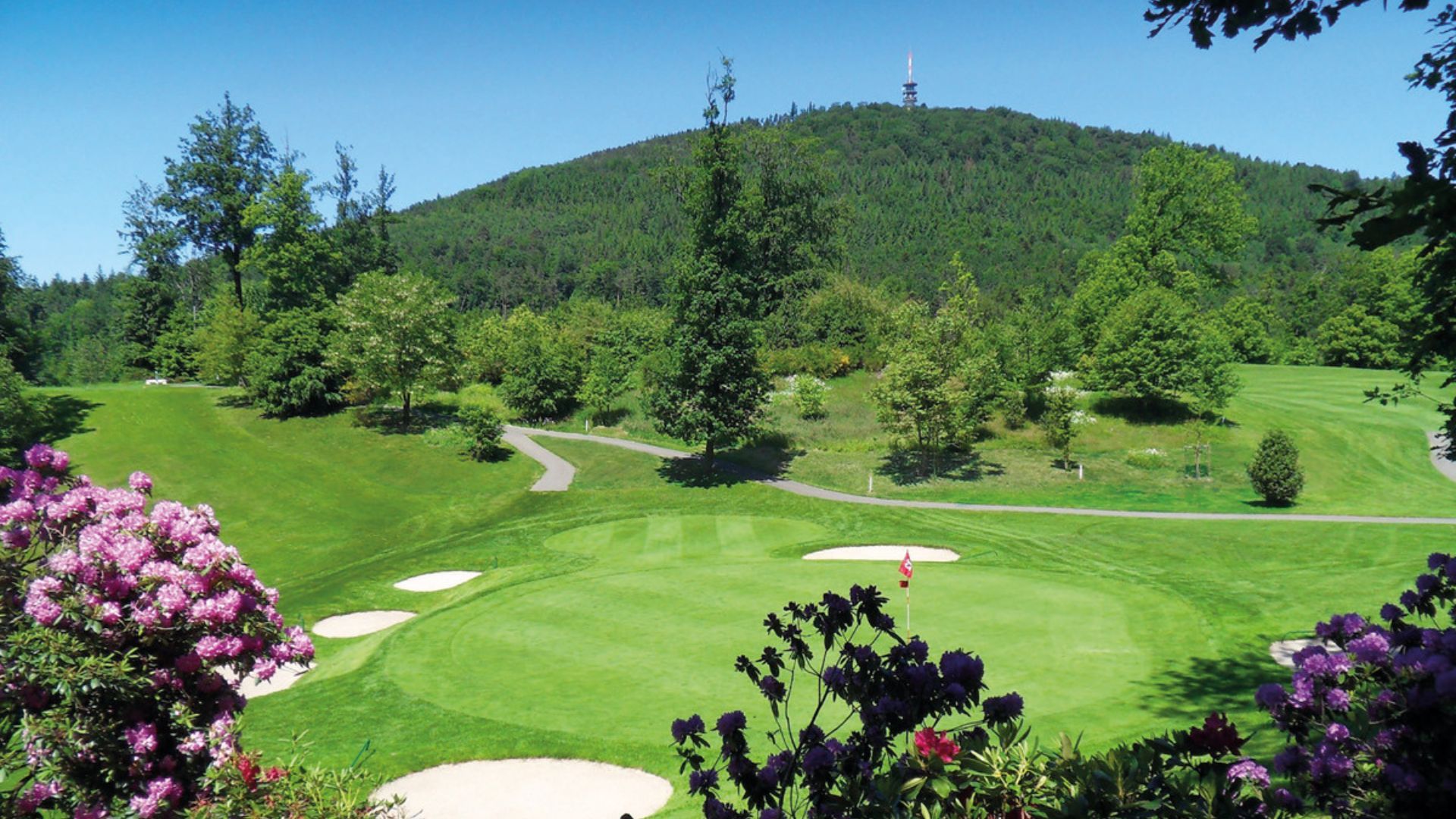 5 Gorgeous Golf Courses Located Inside UNESCO World Heritage Sites