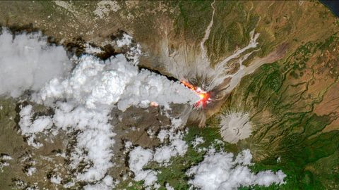 Mount Lewotobi Laki-Laki Eruption Grounds Flights, Prompts Evacuations