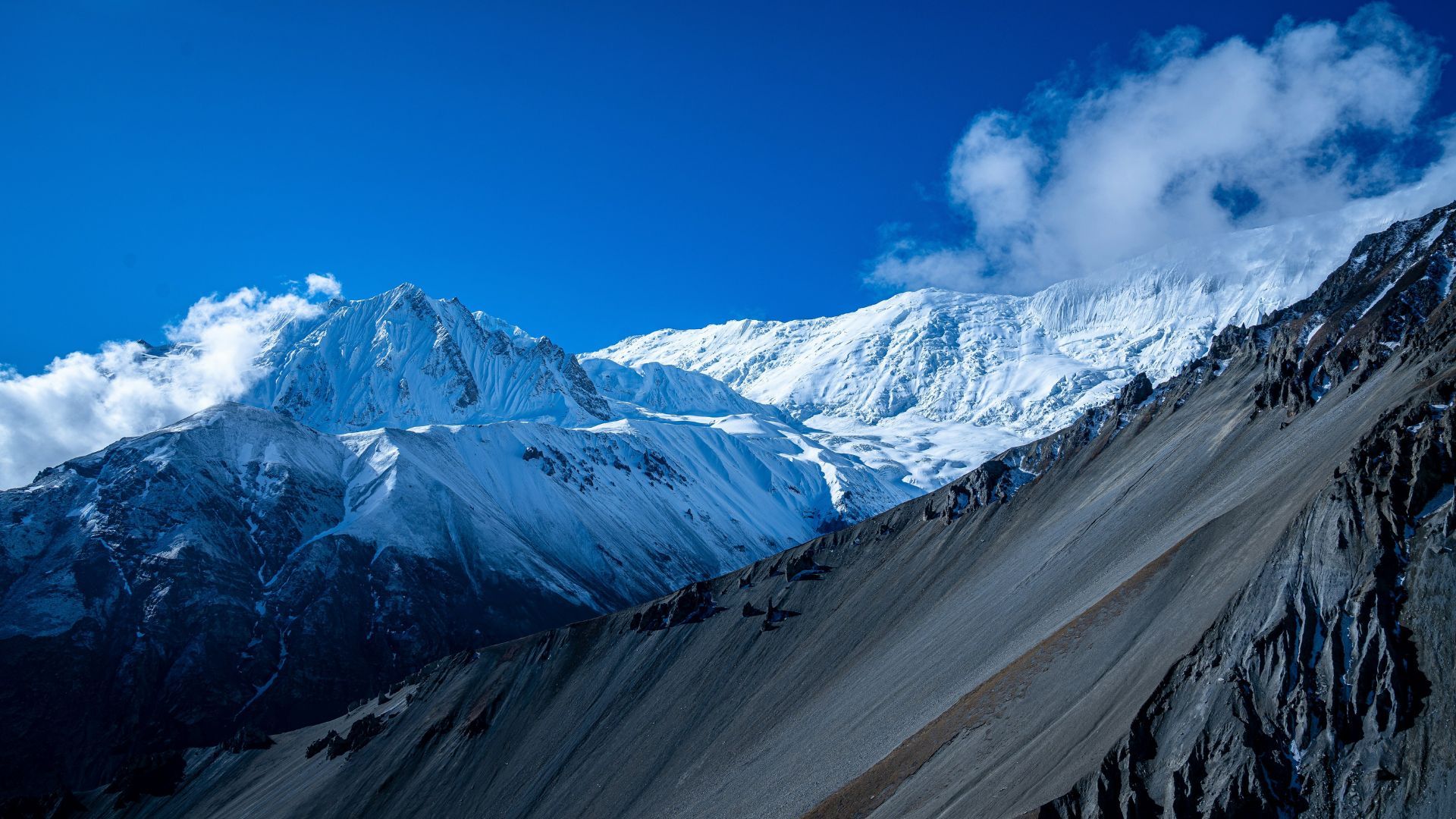 Best Destinations To Experience Snowfall Near Thailand
