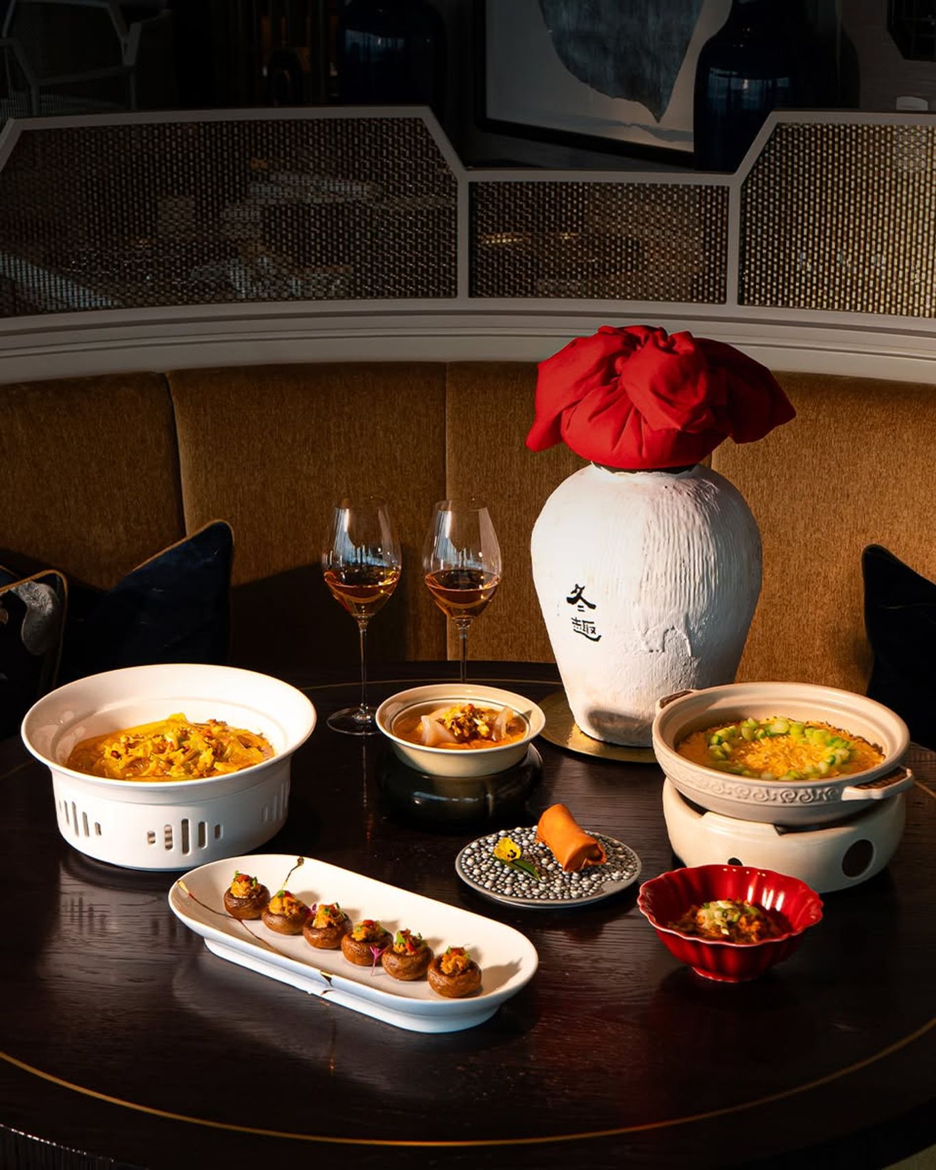 9 Restaurants To Visit For The Best Hairy Crab In Singapore