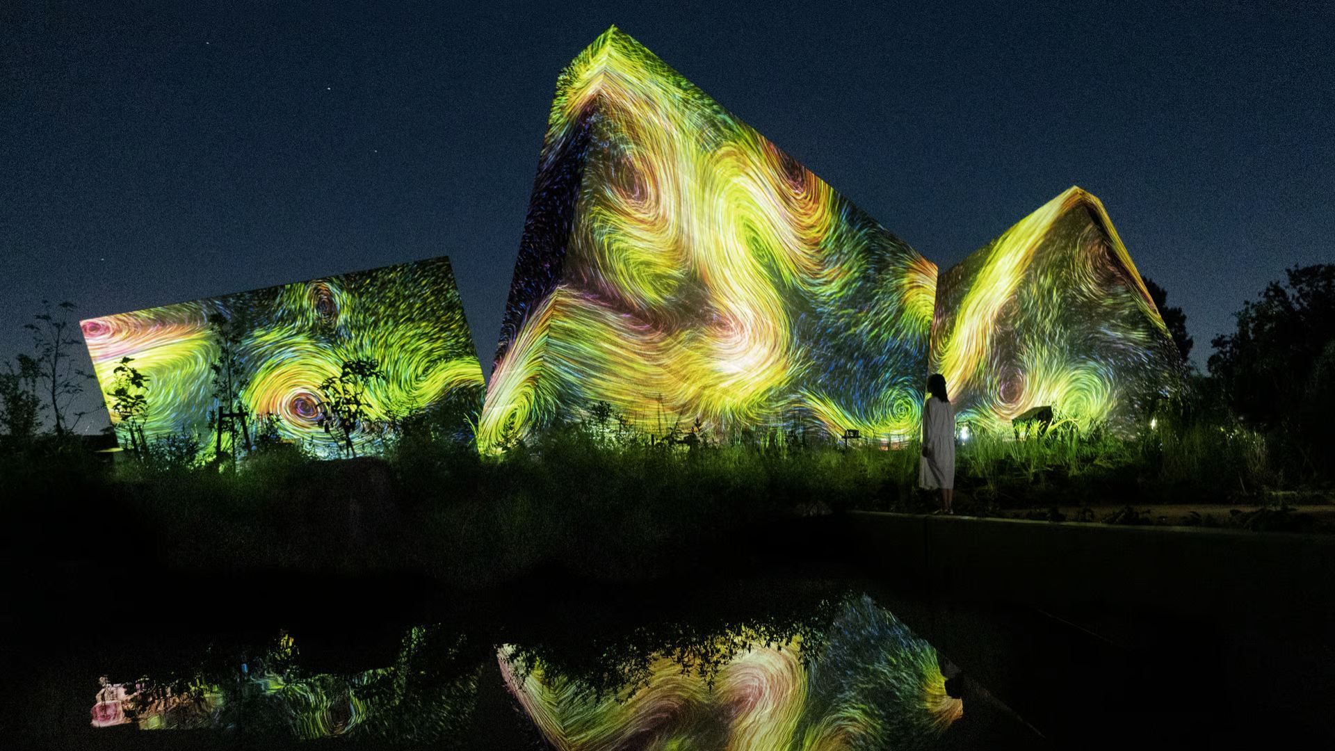 Which TeamLab Should You Visit in Japan — Tokyo, Osaka, or Kyoto?