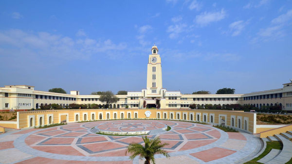 Most Beautiful Universities In The World With Breathtaking Campuses