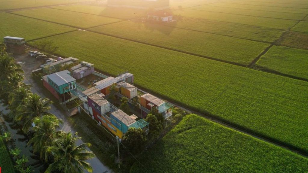 Check out: The Idyllic Land Of Paddy Fields And Fresh Seafood Sekinchan