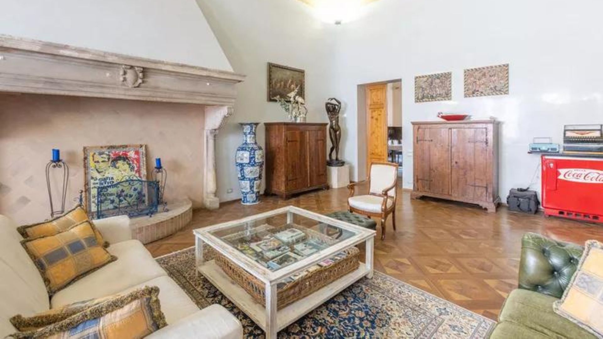 Leonardo Da Vinci's 'Medieval' Home In Northern Italy Is Now Up For Sale