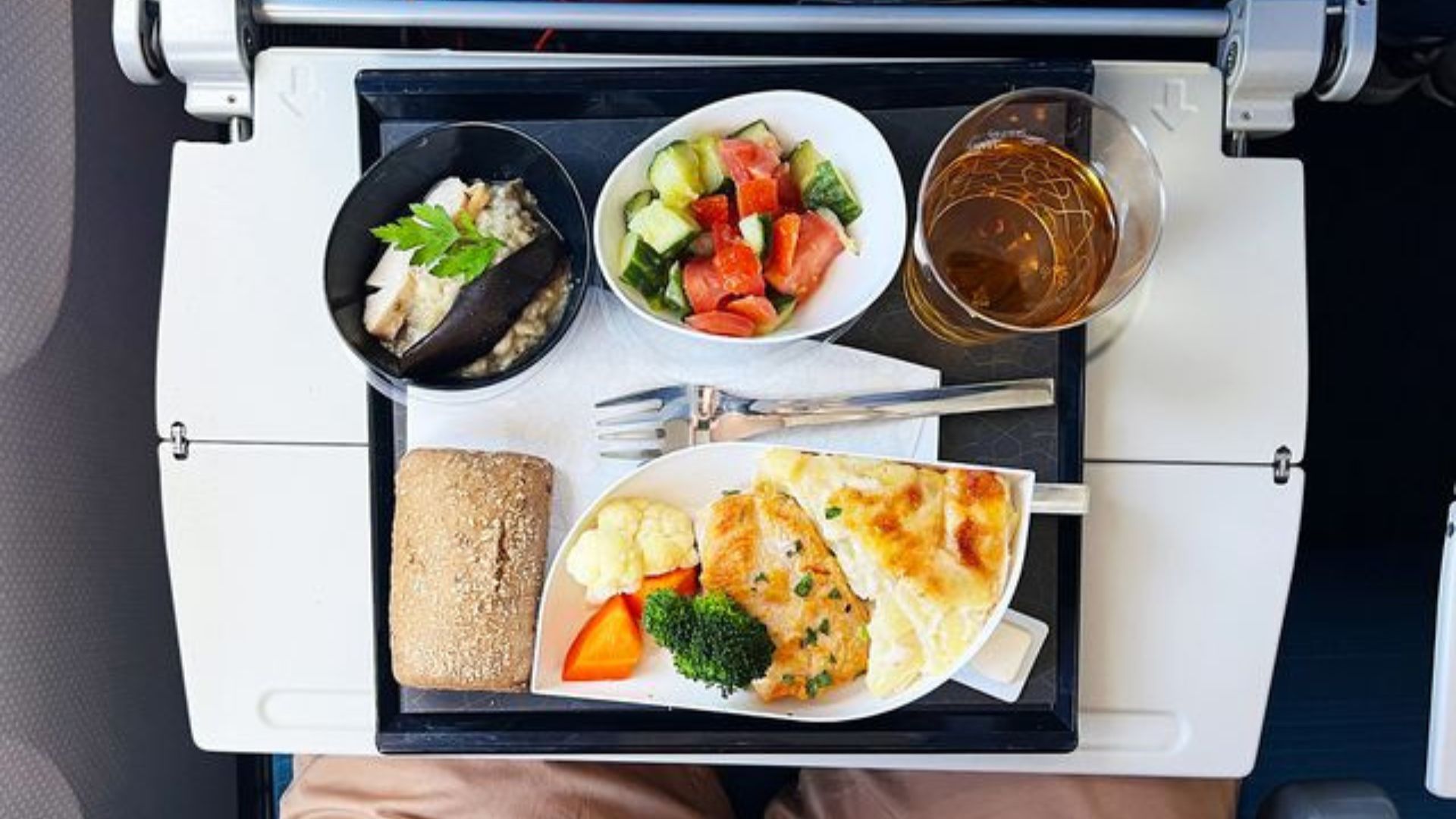 Secret Airline Perks You Didn't Know Existed