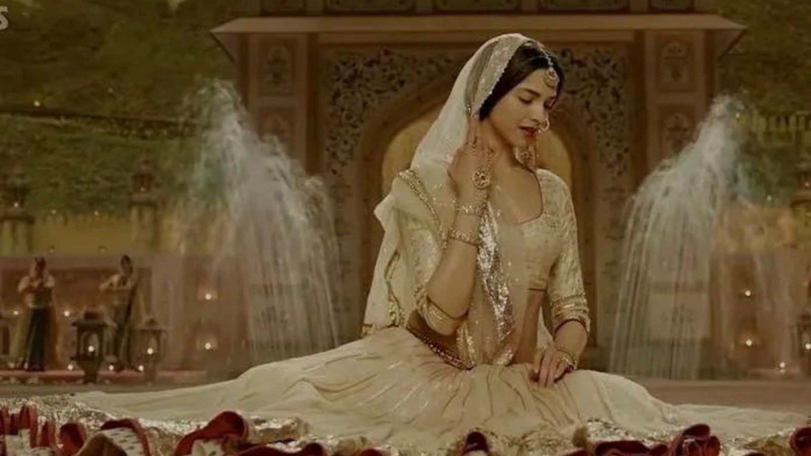 Bollywood Sequence Locations You Must Travel To, If You're A Movie Buff