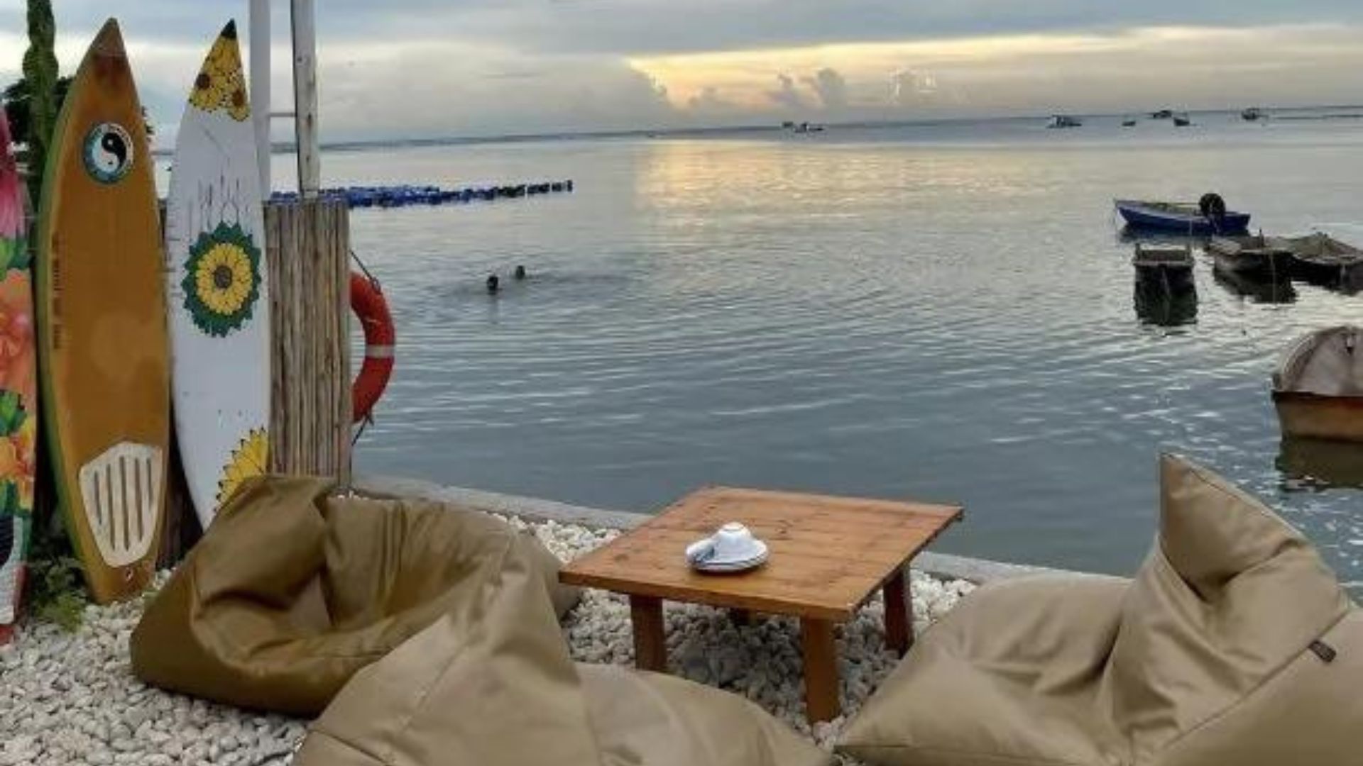 Best Instagrammable Cafes In Bang Saen, Thailand