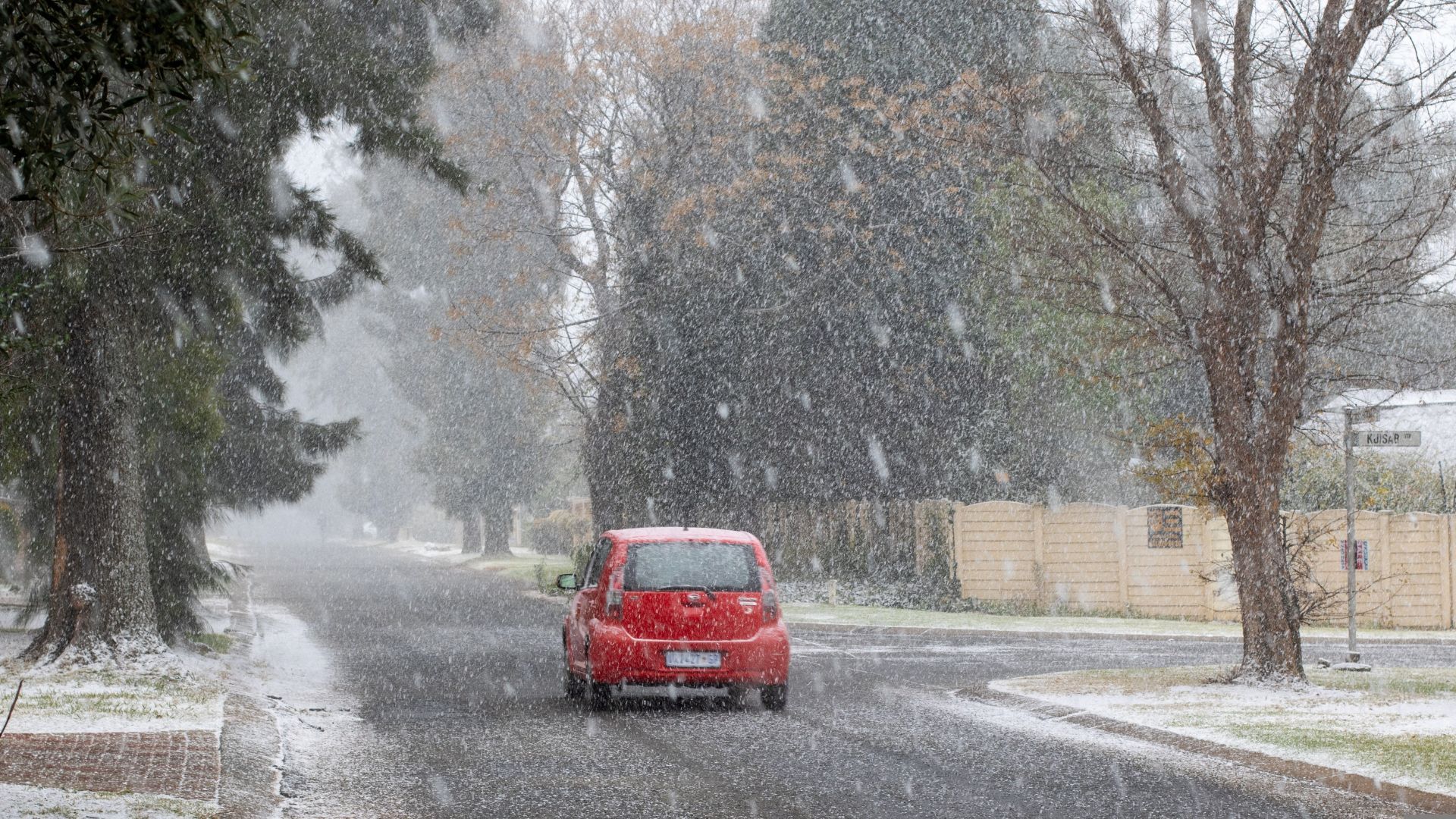 Johannesburg Witnesses Snow For The First Time In Over A Decade