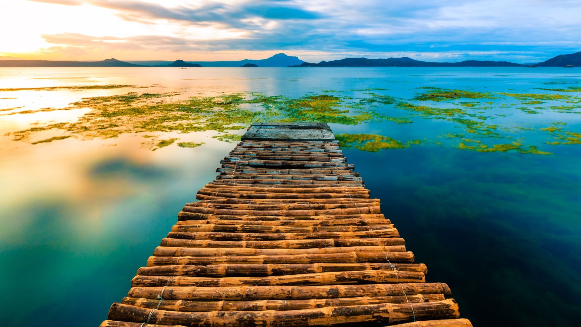 10 Most Beautiful Places To Visit In The Philippines in 2025 (With Photos)