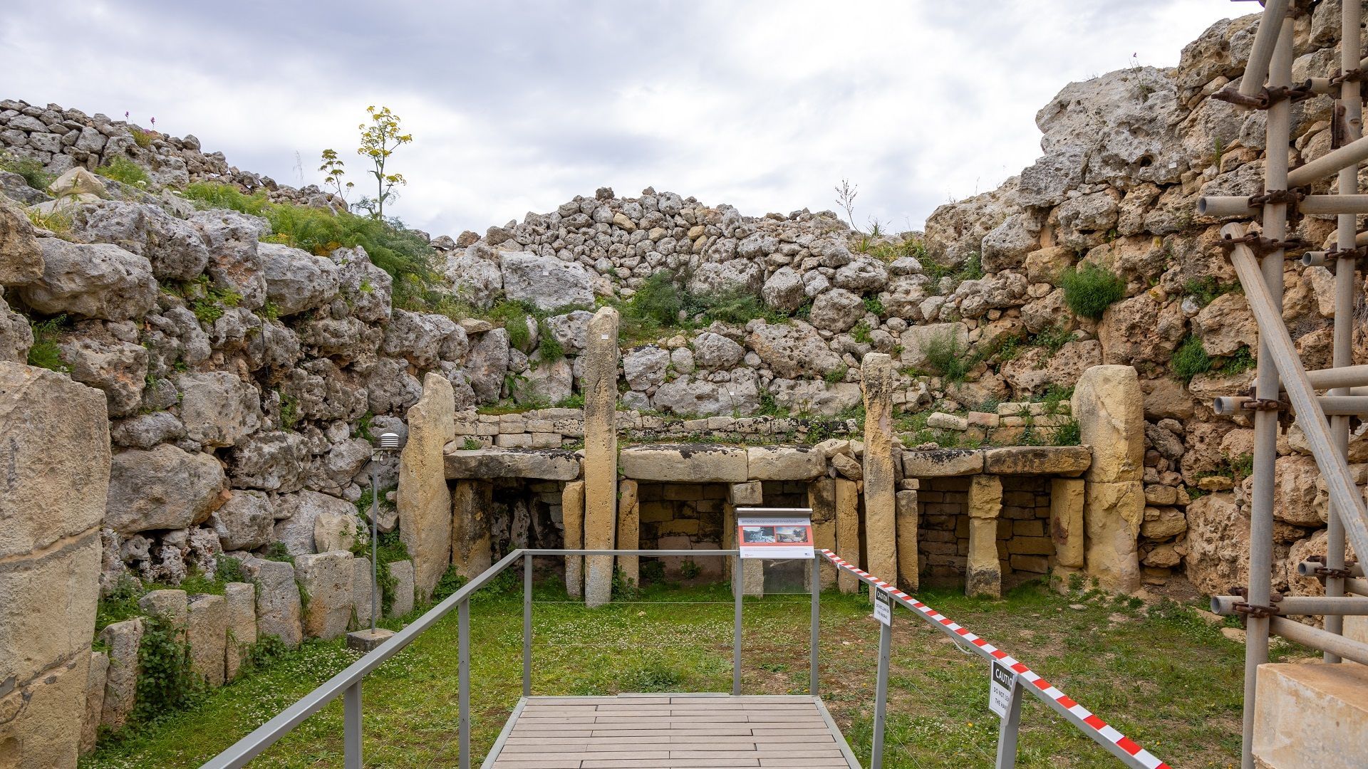 8 Most Ancient & Oldest Temples In The World To Visit (Witn Photos) 2024