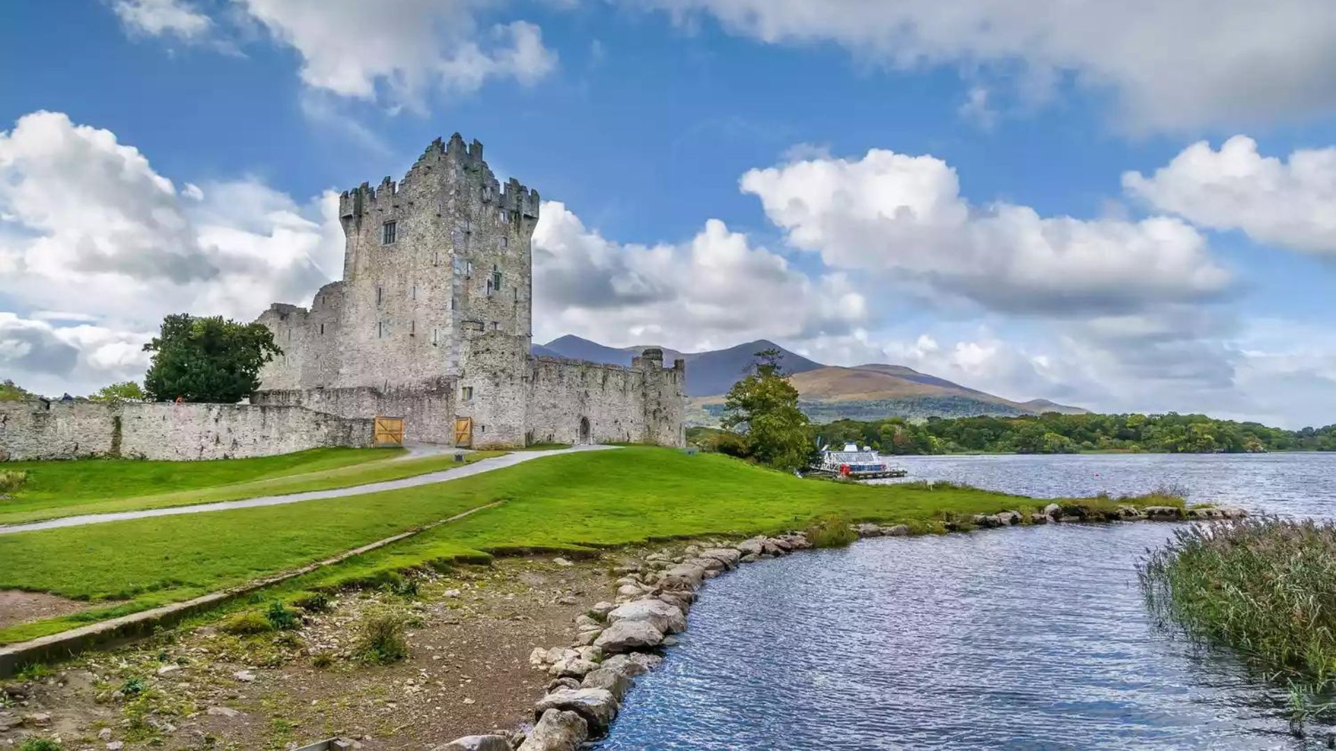 20 Best Places To Visit In Ireland, According To Locals