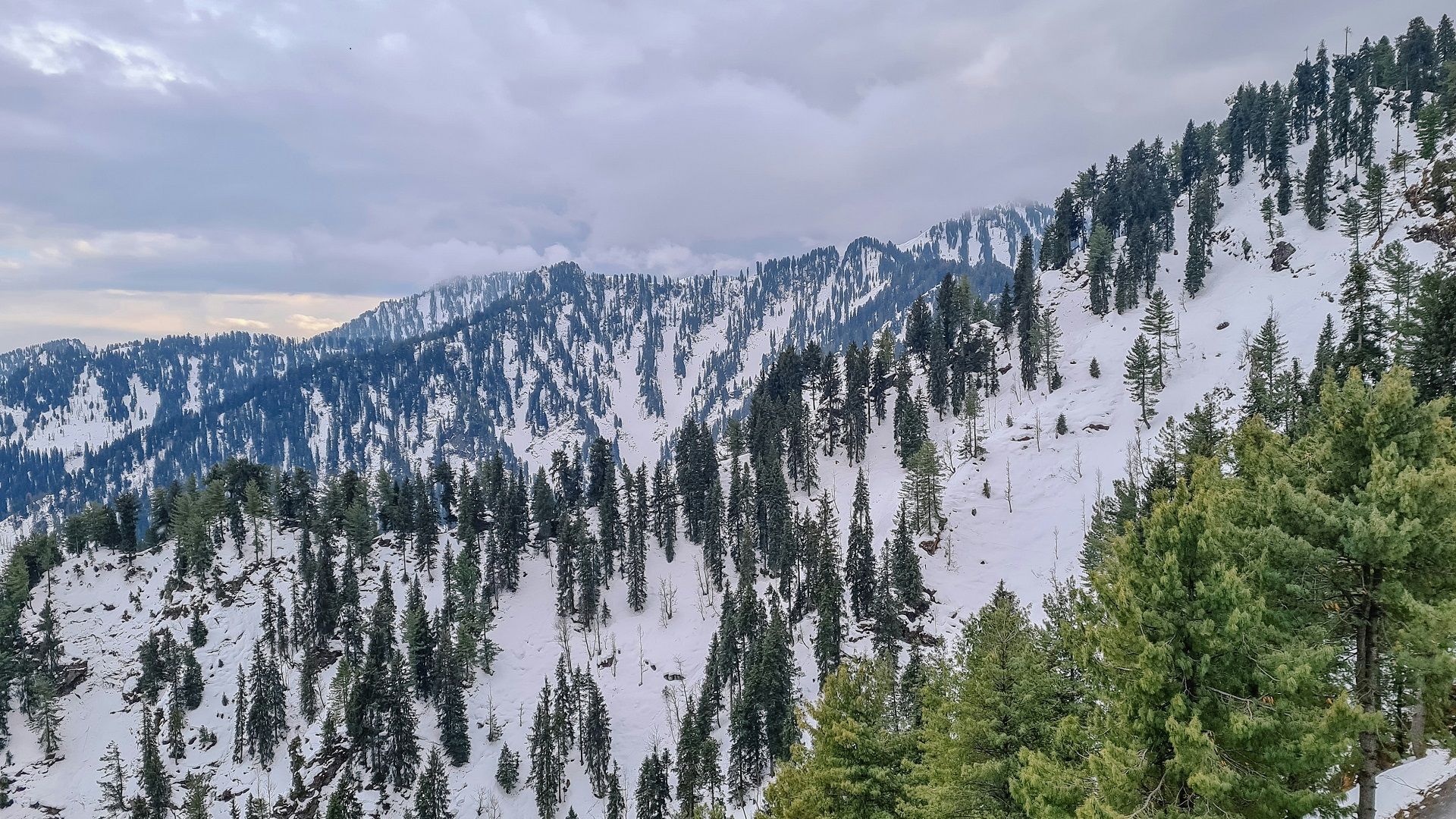 Hill Stations In Pakistan: Exploring The Country's Natural Wonders