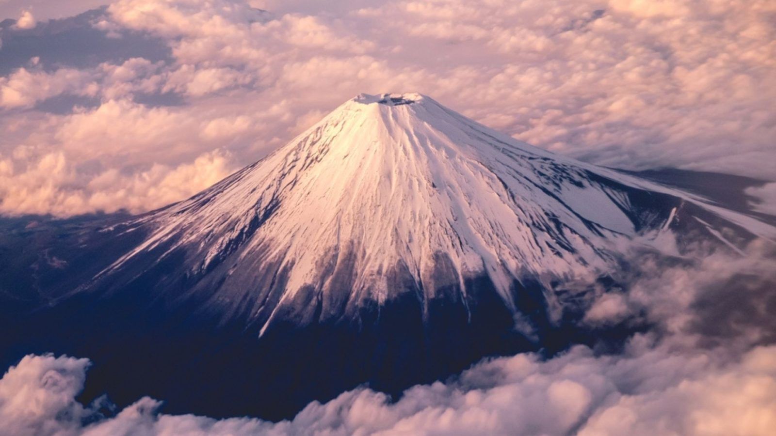 Visit These Best Places To View Iconic Mount Fuji In Japan 2024