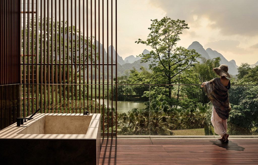Where to Enjoy Million-Dollar Views in China’s Rural Borderlands