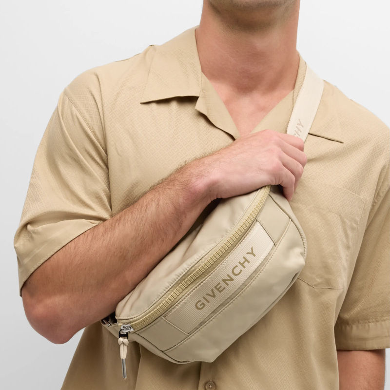 Best Deepavali Gifts For Travellers: What To Buy For Your Friends