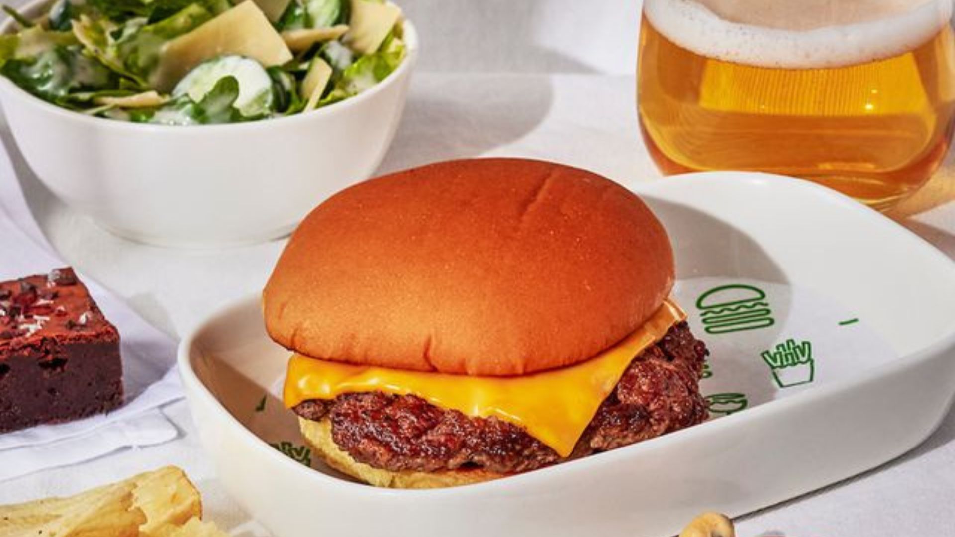 10 Best Airline Amenities In First And Business Class