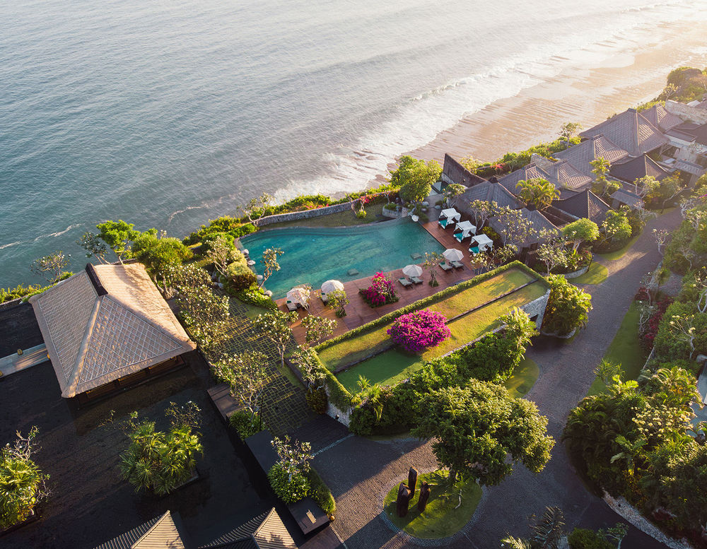 Be Enchanted by the Magic of the Festive Season at Bvlgari Resort Bali