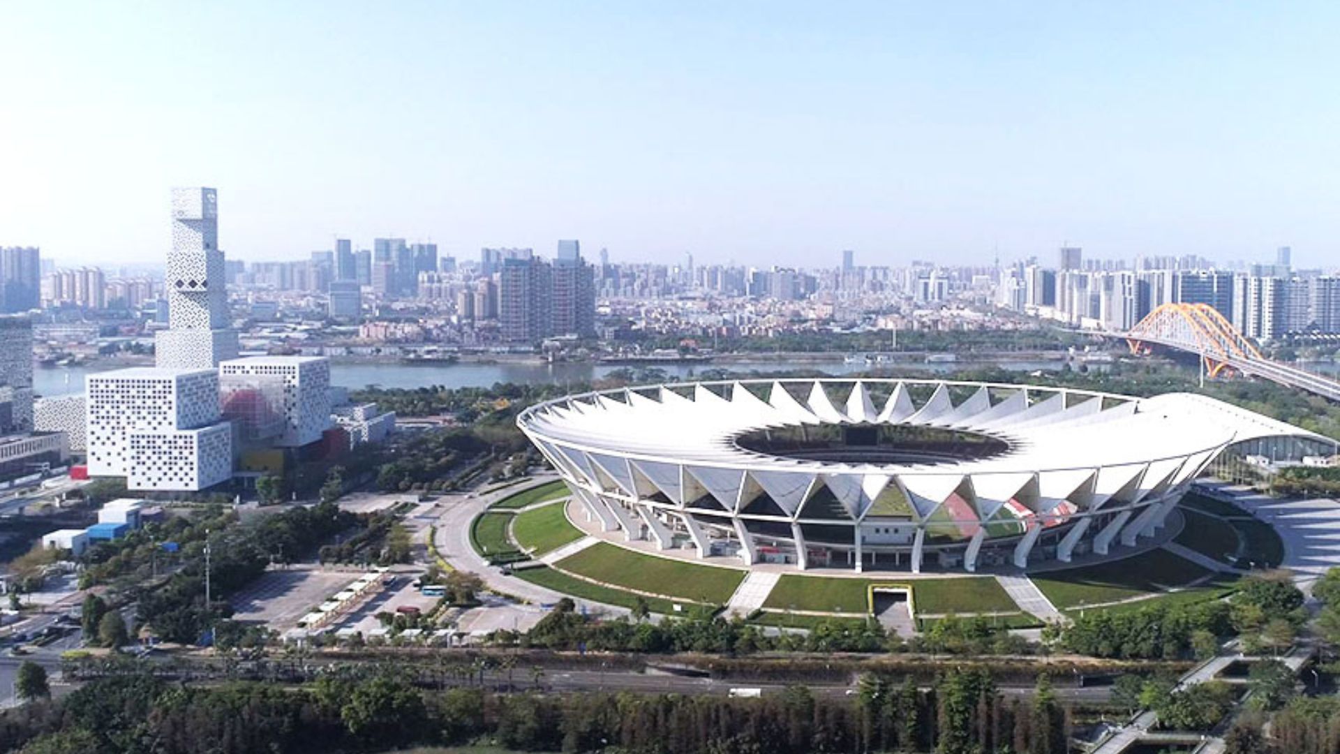 Day Trips From Hong Kong To China: Visit These Cities Steeped In History