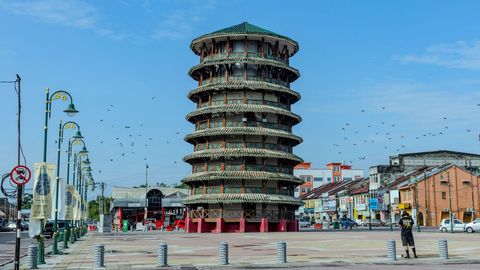 Teluk Intan: Must-Visit Attractions In Perak's Calm Riverside Town