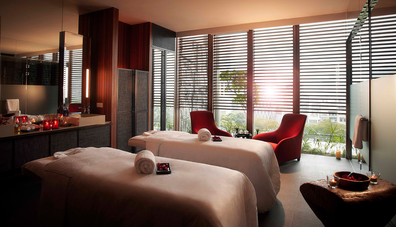 Discover the Ultimate Eco-Wellness Experience at PARKROYAL COLLECTION ...
