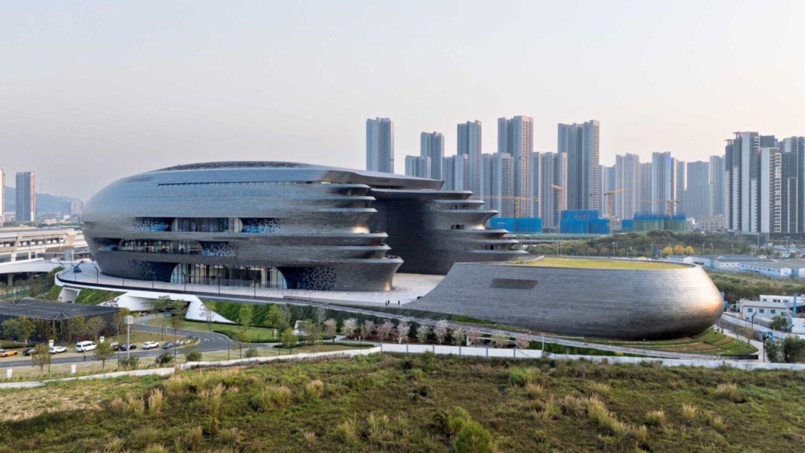 Zaha Hadid’s Science And Technology Museum Opens in Shenzhen