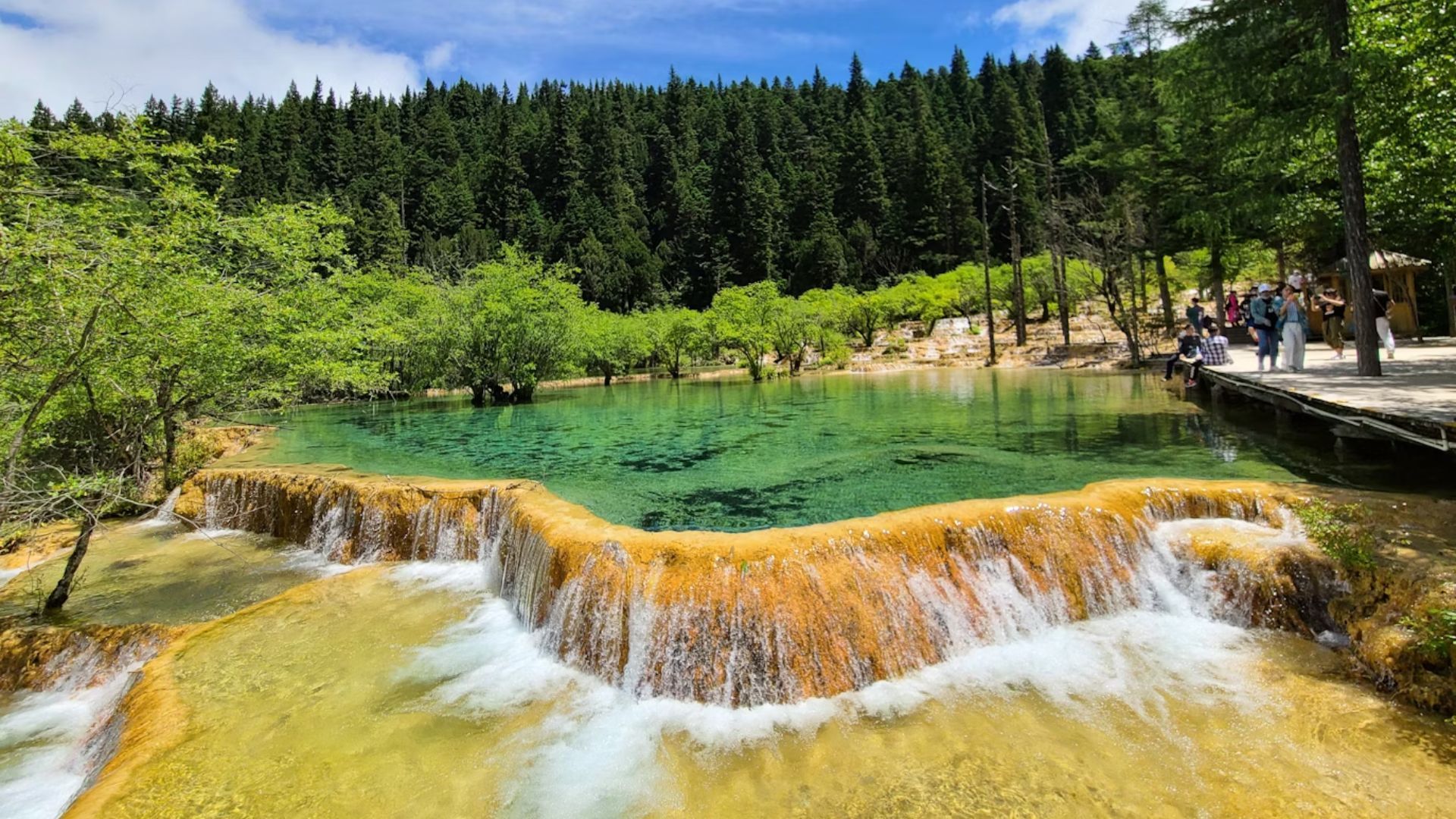 Jiuzhaigou National Park: Uncover China’s Dreamiest Nature Destination