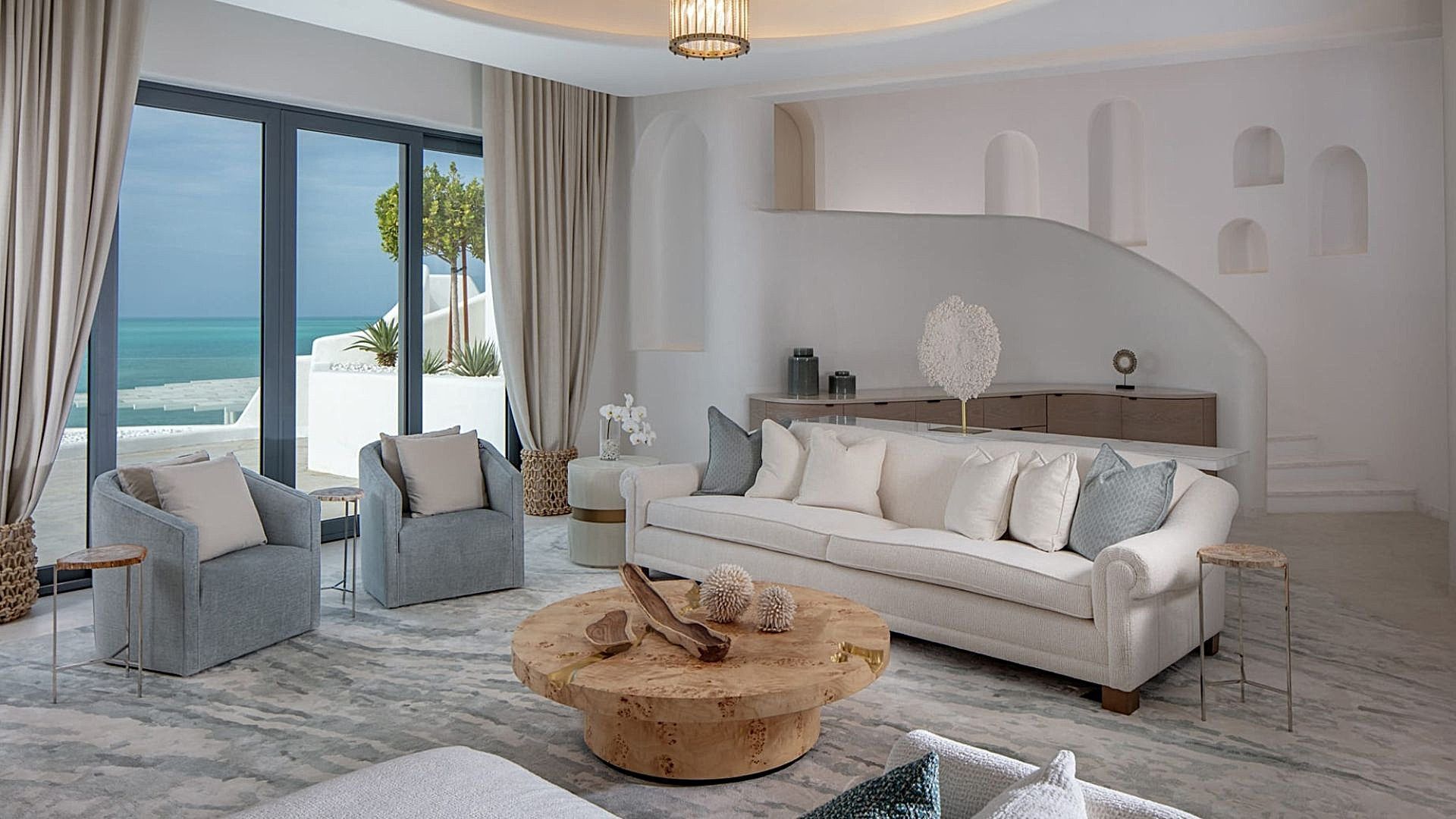 Abu Dhabi Hotels & Resorts You Must Book For Middle Eastern Opulence