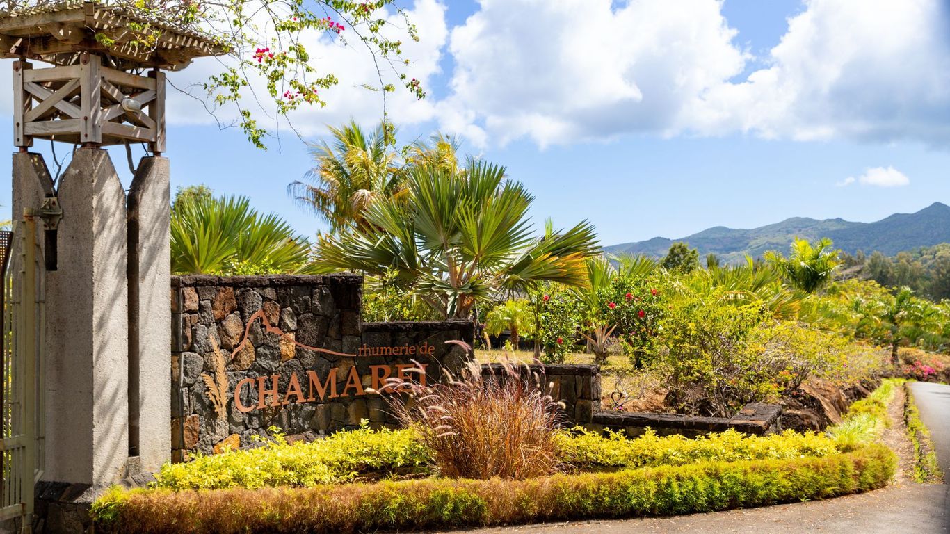 Mauritius Tourist Places: Explore The Scenic, Cultural & Culinary Delights