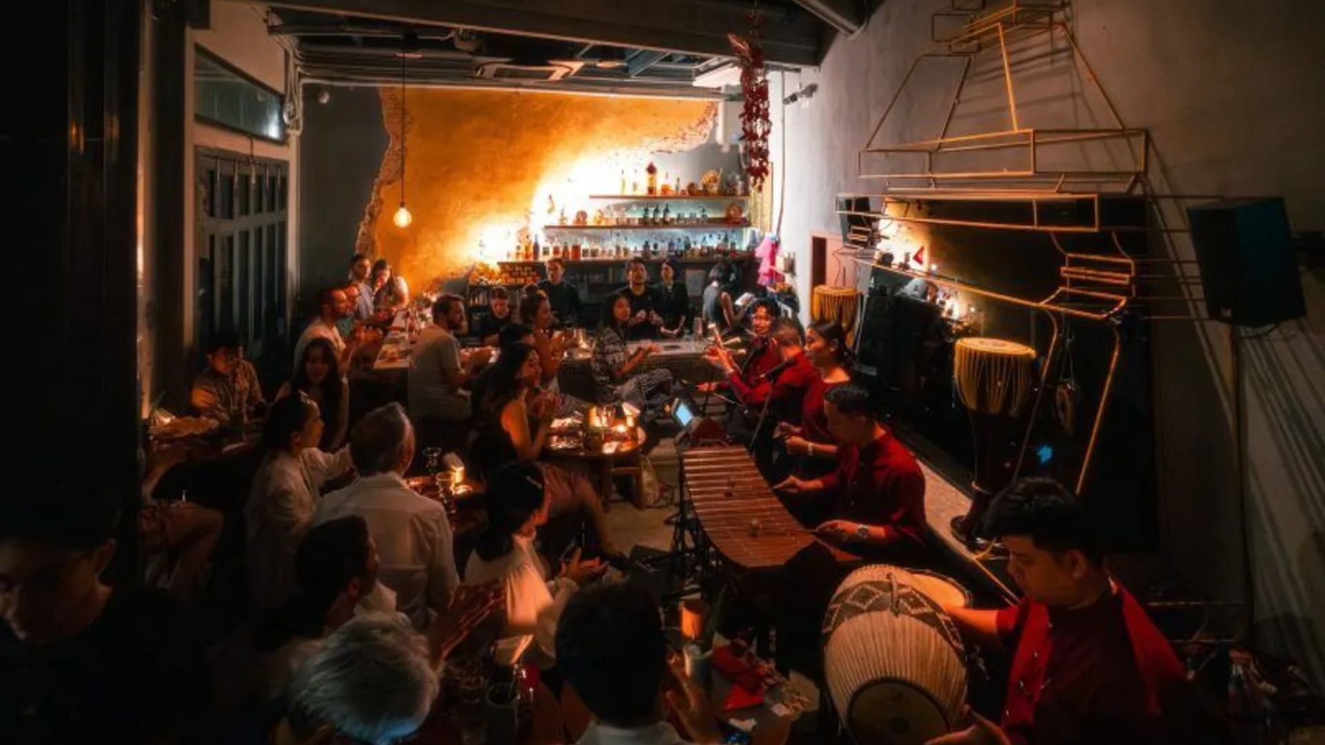 These Live Music Bars In Bangkok Always Hit The Right Note